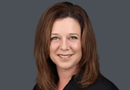 TE 领导团队及董事会 | TE Connectivity